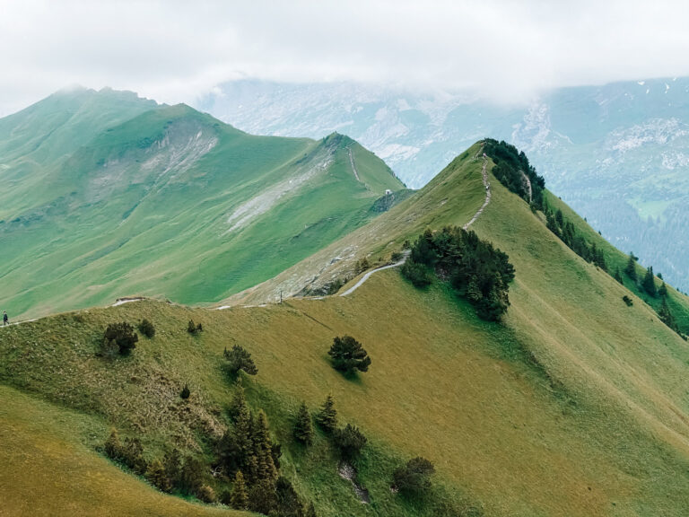 Stoos Ridge Hike: amazing views towards 7 Switzerland lakes | ever true ...